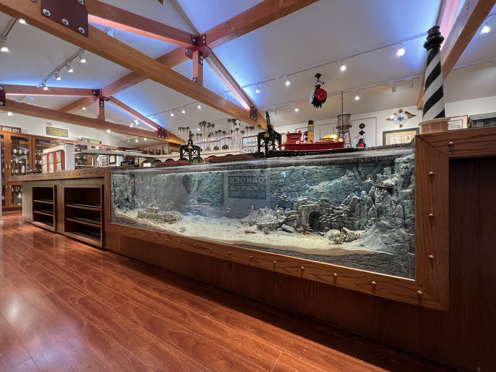 Finished TW TrainWorx Custom Layouts – TrainDame Blog Station