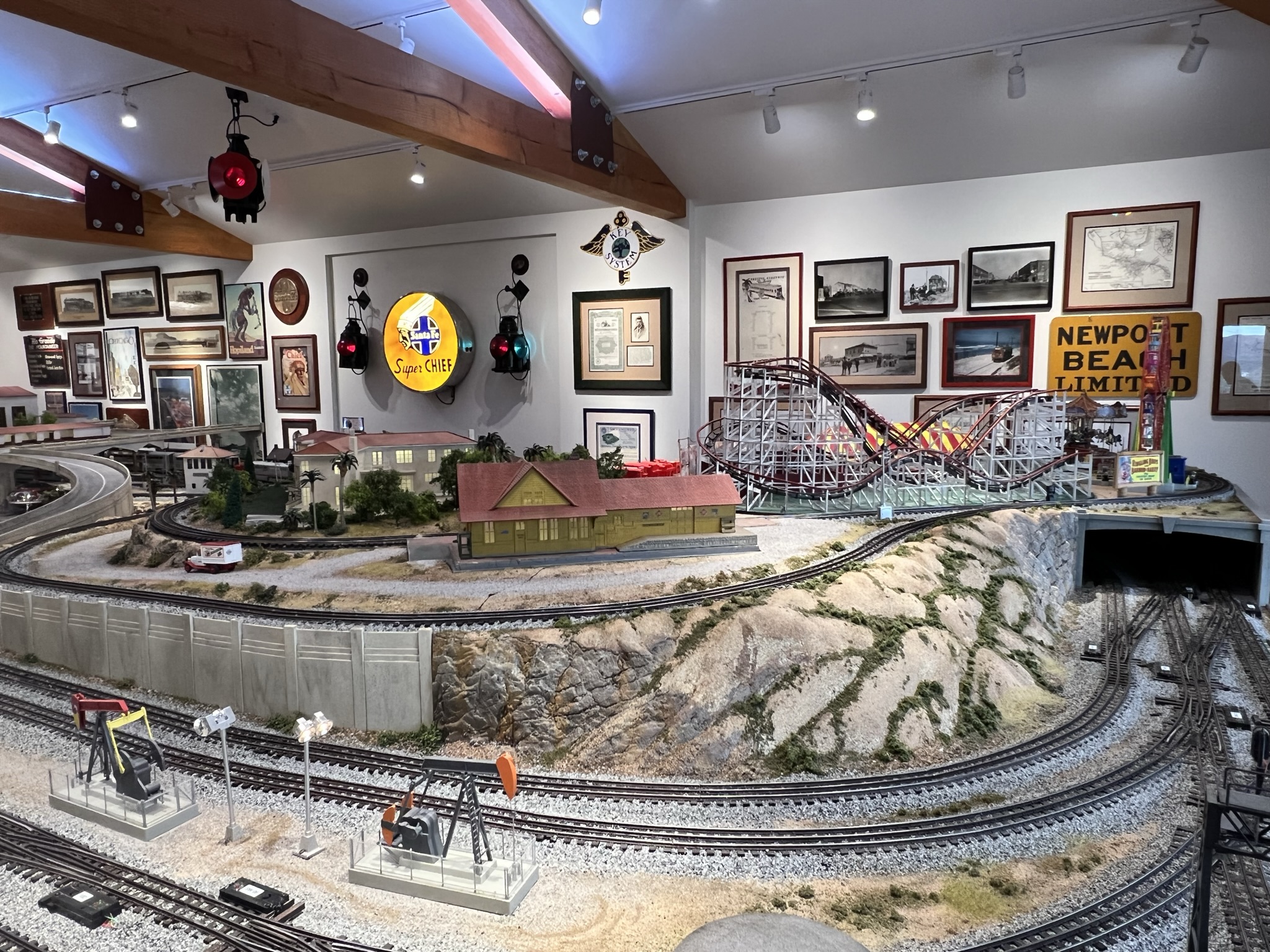 Finished TW TrainWorx Custom Layouts – TrainDame Blog Station