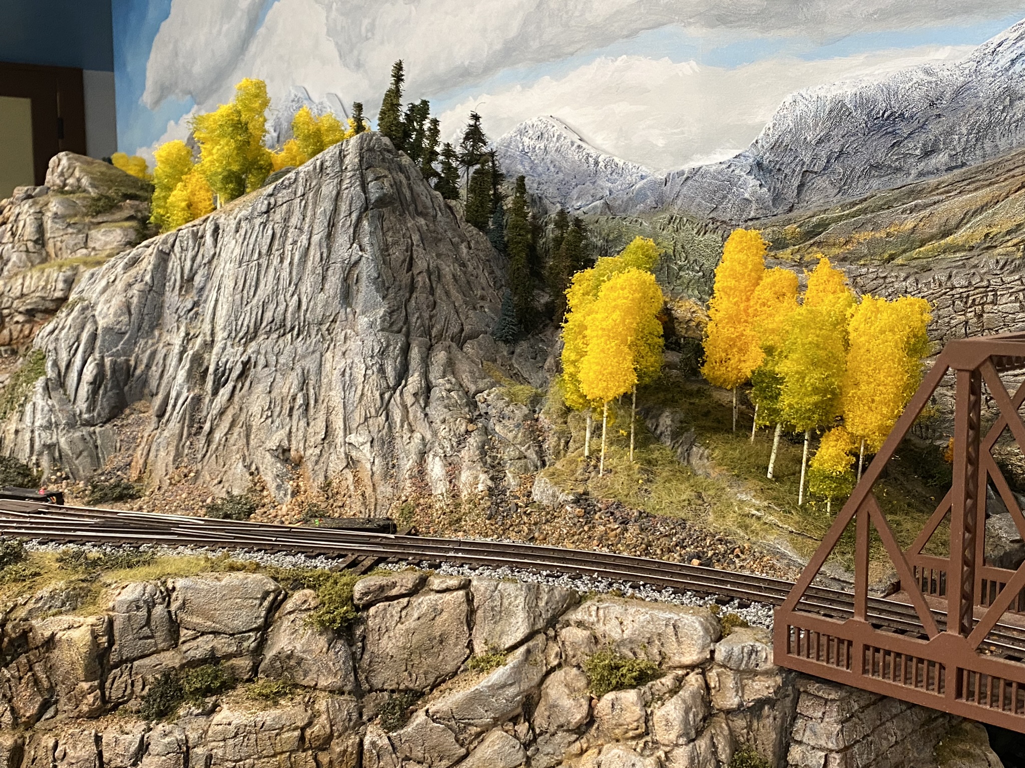 Finished TW TrainWorx Custom Layouts – TrainDame Blog Station